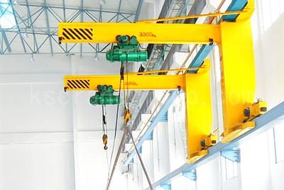 Portique à conteneurs automatisé monté sur rail RMG : des solutions ...