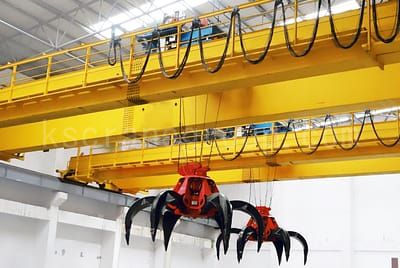 Portique à conteneurs automatisé monté sur rail RMG : des solutions ...