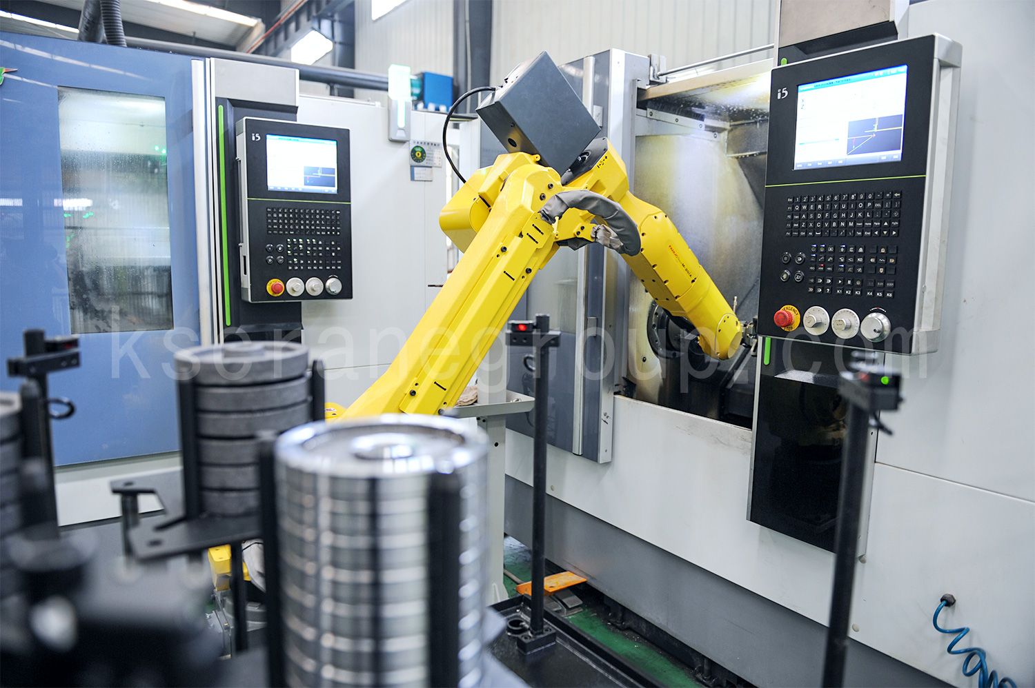 New Six-axis Articulated Robot - KSCRANE