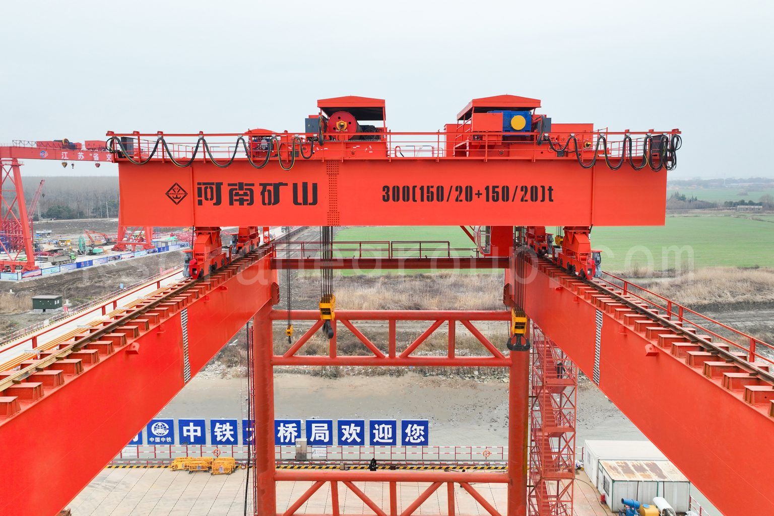KUANGSHAN CRANE 300t Double Girder Overhead Crane Aids Zhangjinggao ...